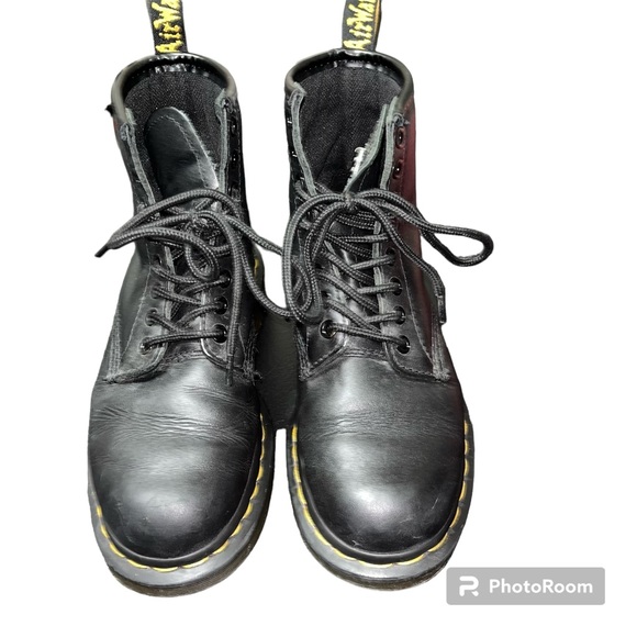Dr. Martens | Shoes | Doc Marten Black Boots | Poshmark